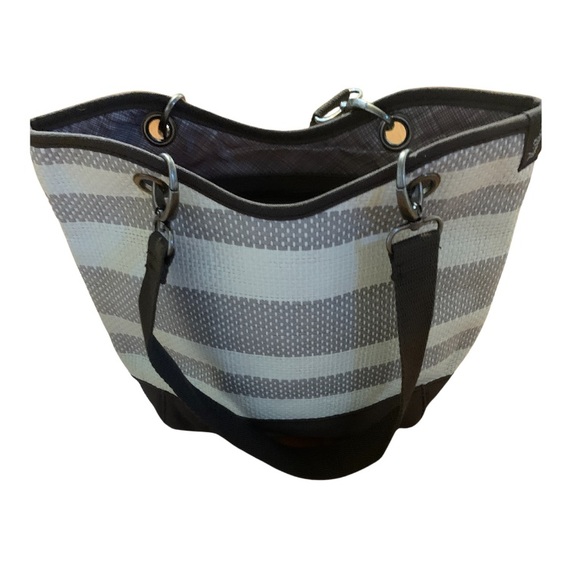thirty-one | Bags | Thirty One Woven Straw Tote Brown Canvas Beige Gray ...
